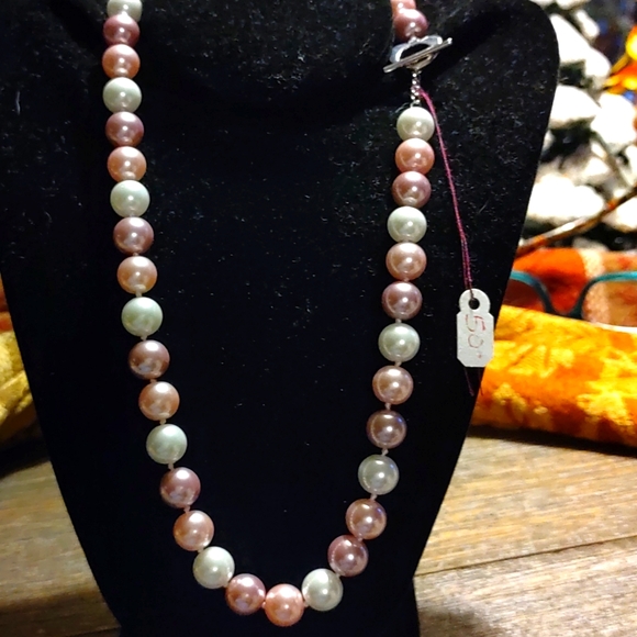 akoya pearls | Jewelry | Tri Color Pearl Necklace | Poshmark